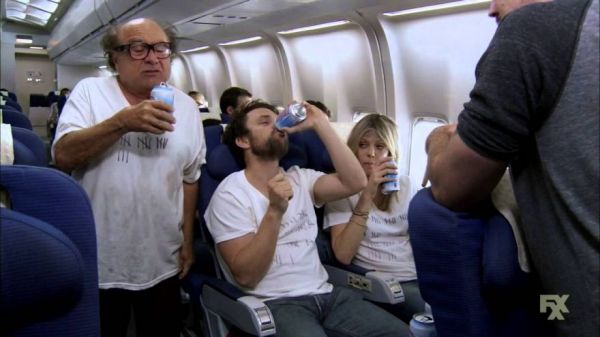 How Drunk Is Too Drunk On A Plane? - Neatorama