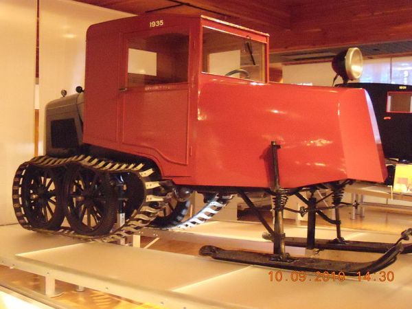 The History of the Snowmobile - Neatorama