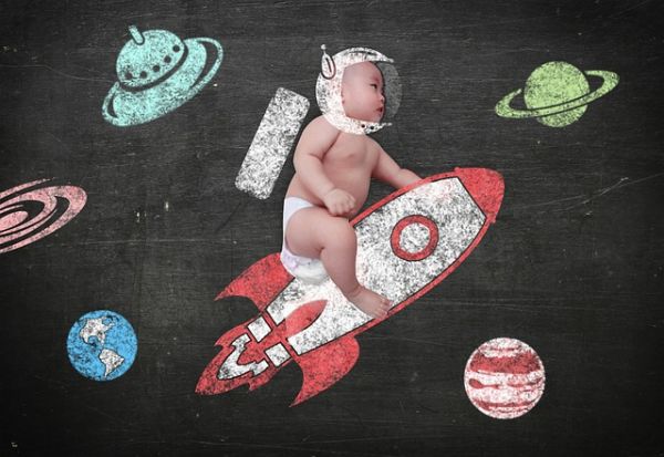 A Space Gynecologist Explains How Pregnancy Might Work in Space - Neatorama